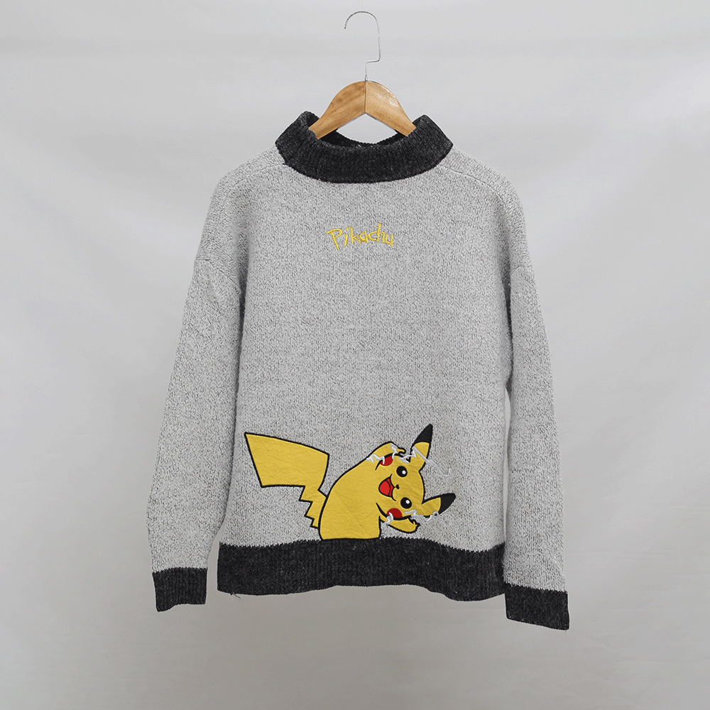 Pikachu Sweater – YBMB Shop